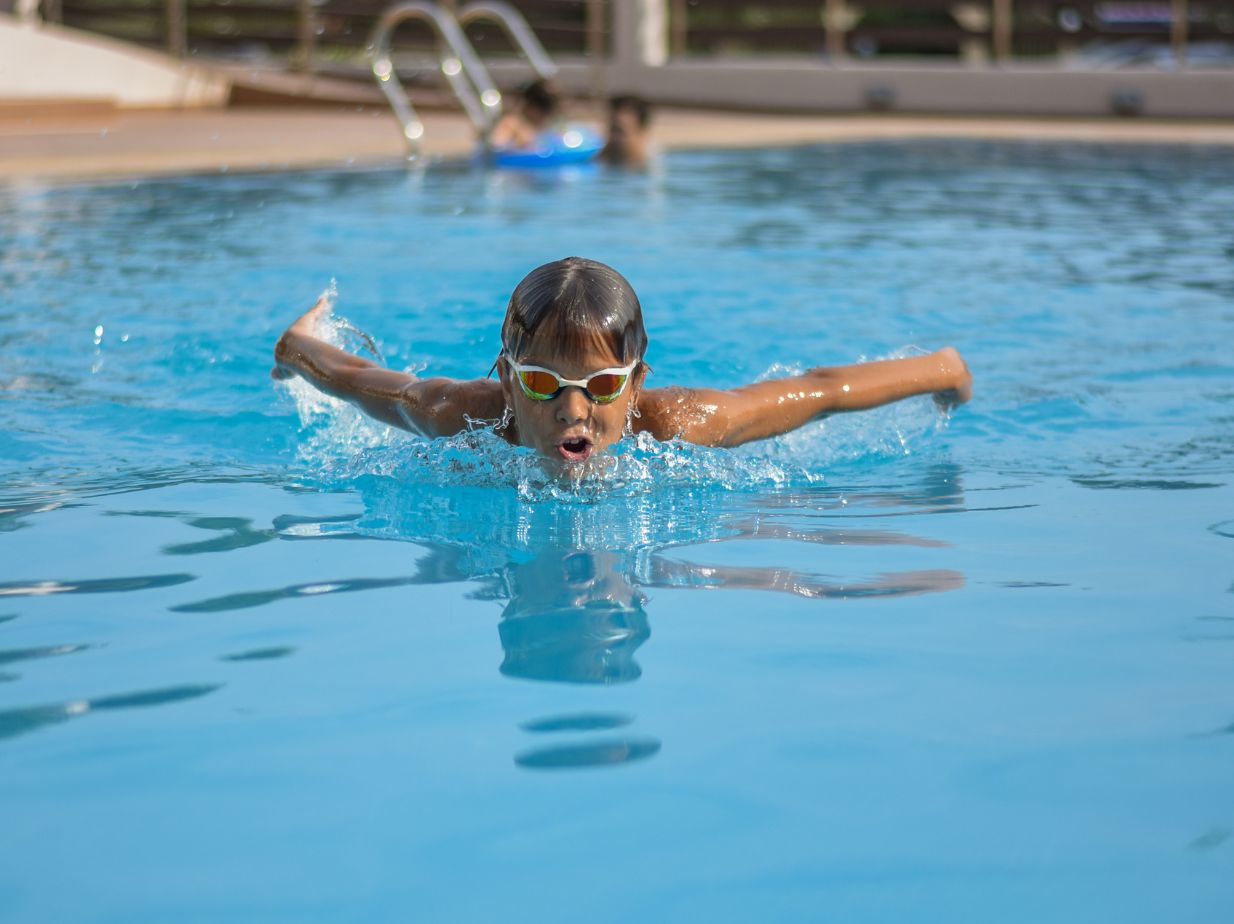 Estilo mariposa en natación: Origen y cómo practicarlo - Club Cañada ...